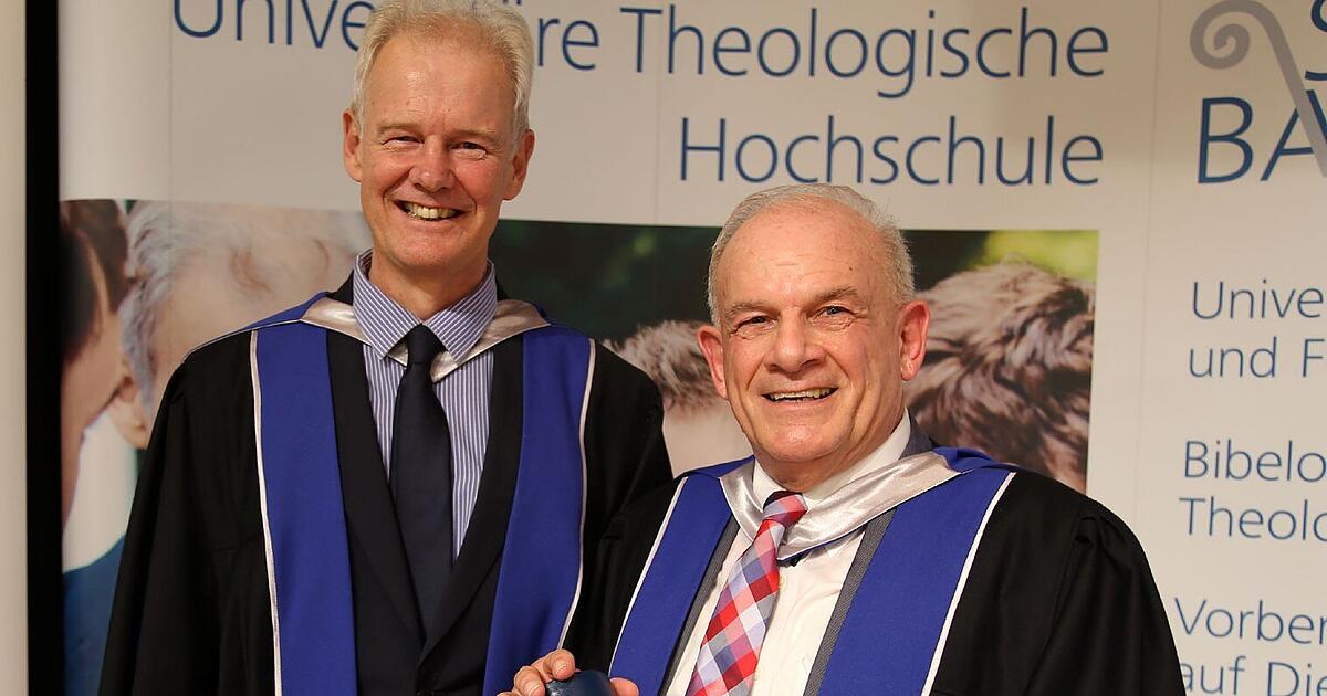 Peter Hahne: Glaube heute - Alles außer Bibel erlaubt? | Die Tagespost