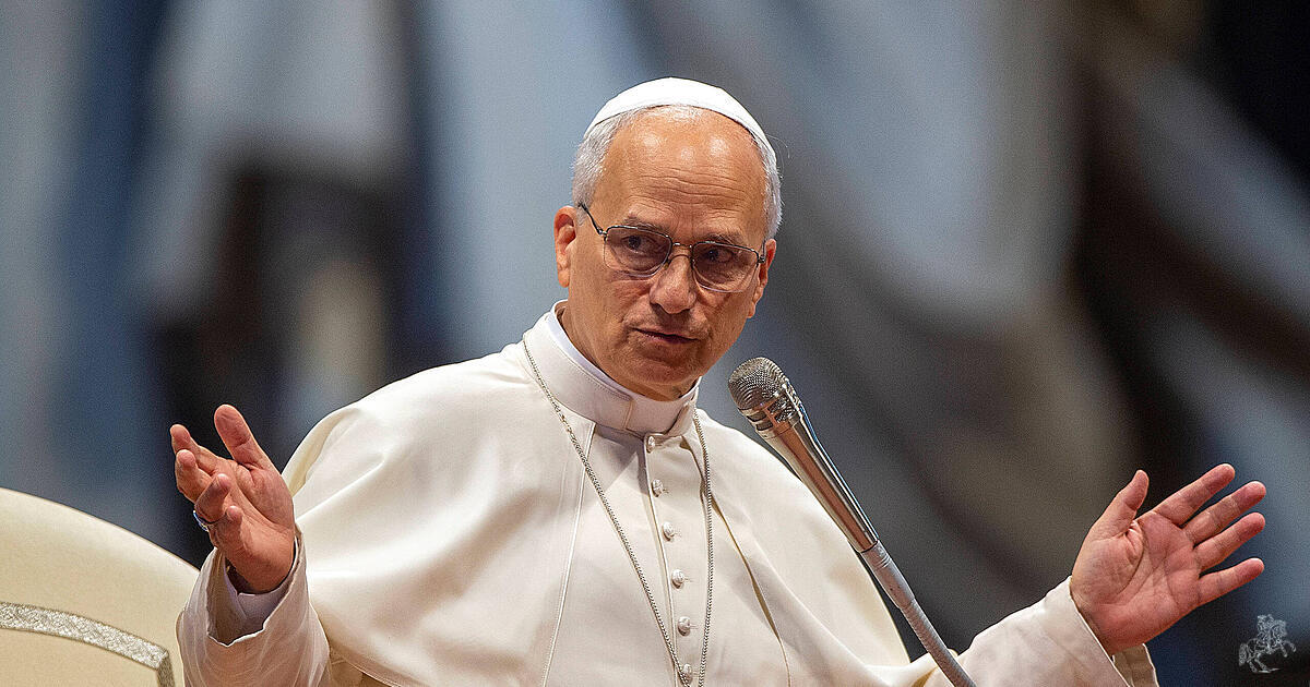 Bokep bocil cindo as she swung the door open, I was blown