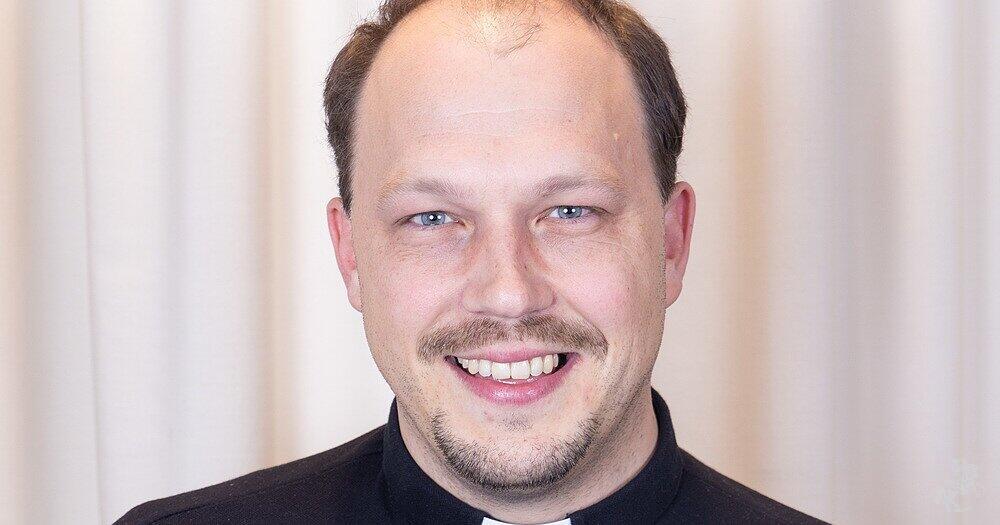 Wechsel bei Missio: Nachfolger für Pater Karl Wallner steht fest | Die ...