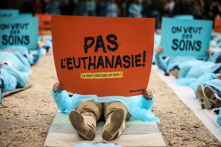 Frankreich: Nationalversammlung berät Legalisierung der Euthanasie ...