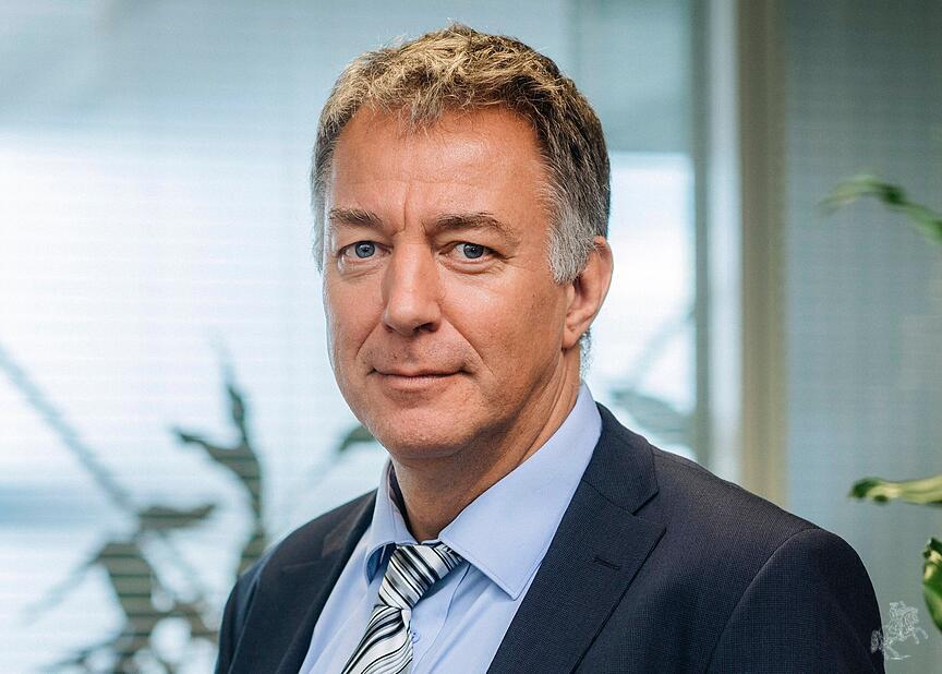 Abtreibung: Vorsitzender der christlichen Krankenkasse kritisiert Papst ...